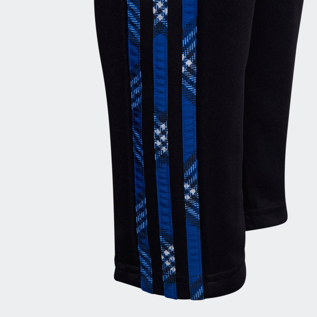 Tiro 'Away Days' Youth 7/8 Track Pants – Planète Foot
